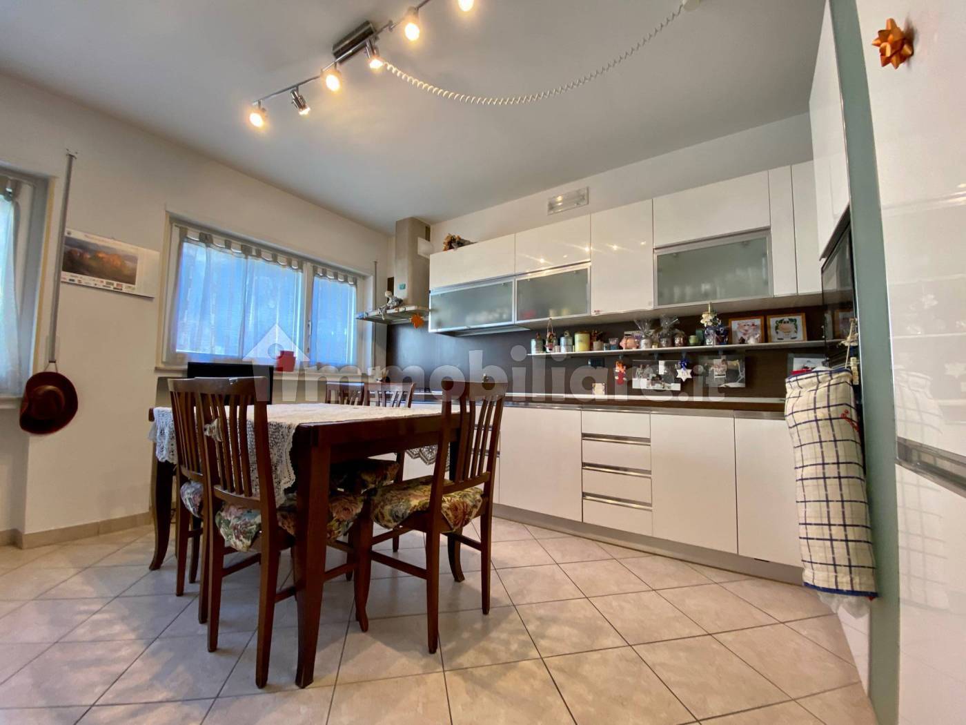 Attico via Nazario Sauro 5, Centro, Laives