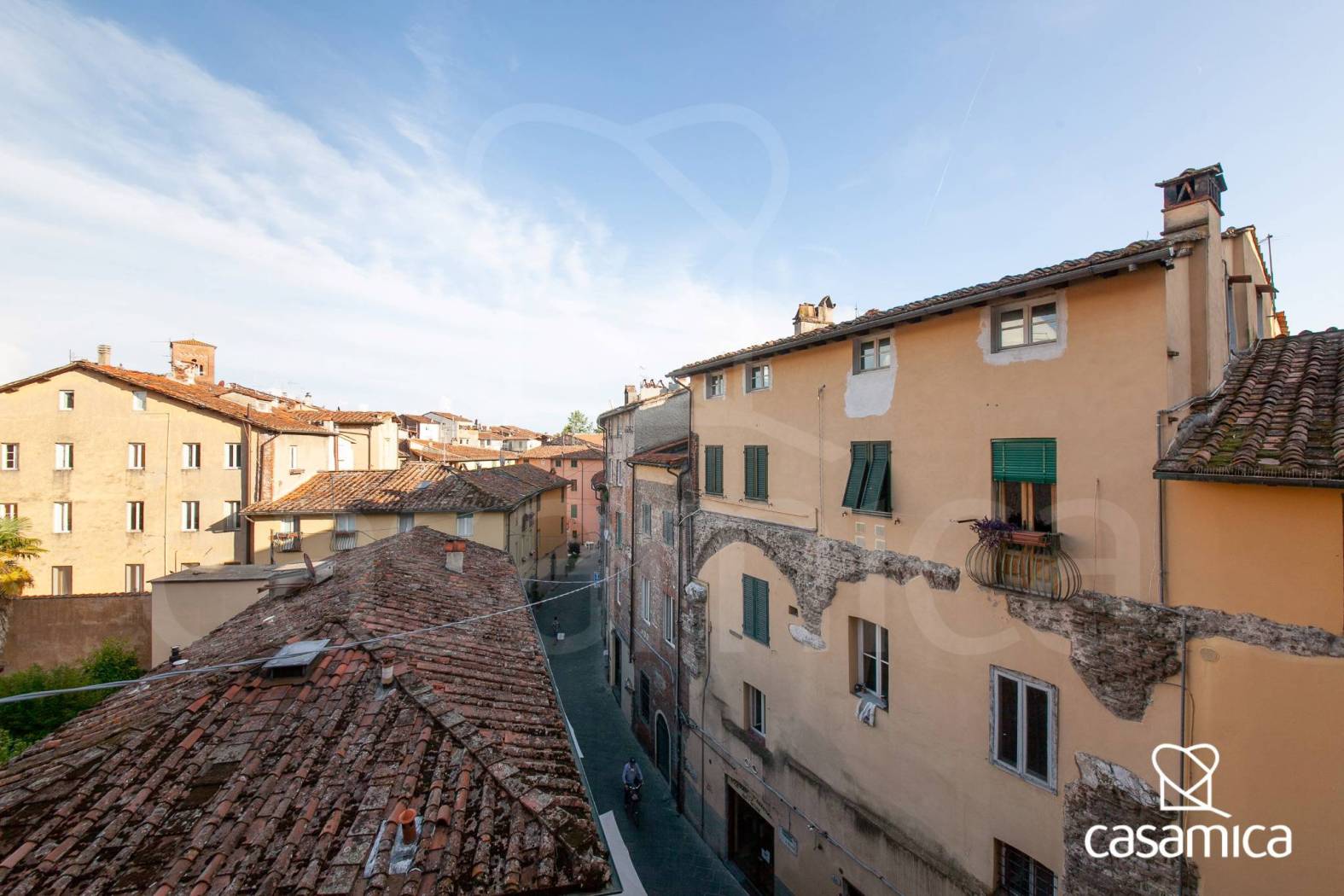 Appartamento piazza San Frediano, Piazza Napoleone - San Michele, Lucca