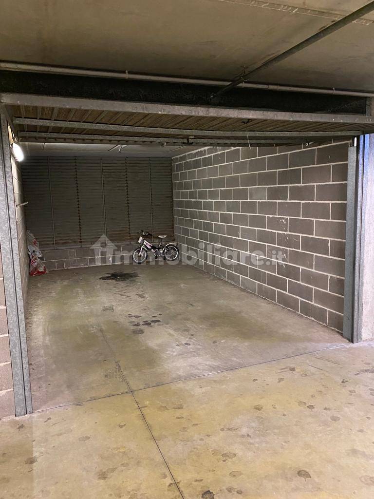 Garage - Box in Vendita