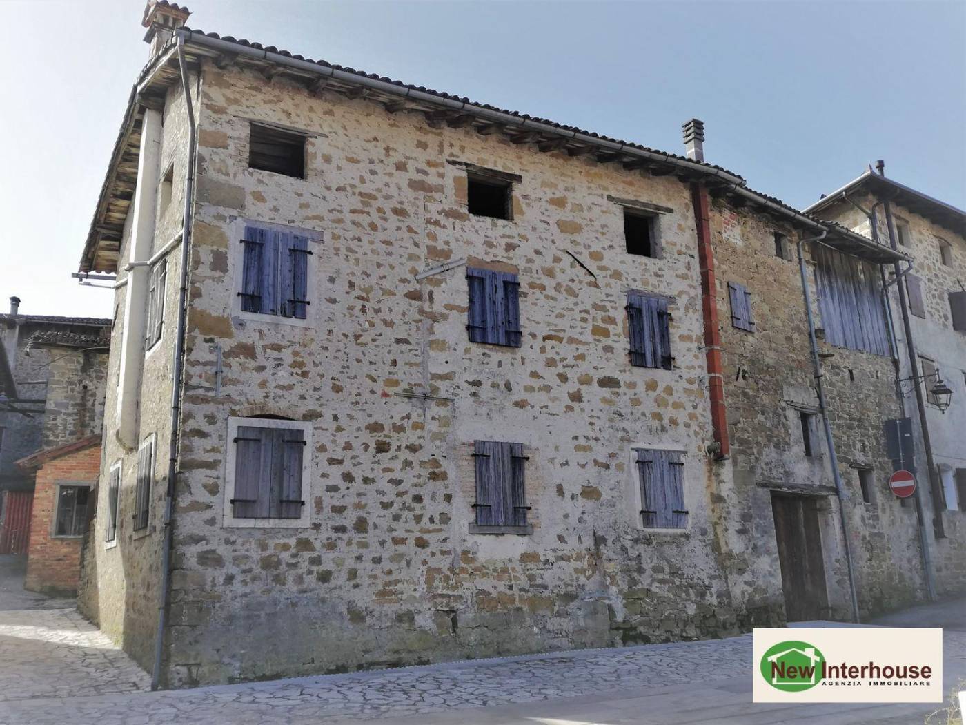 Appartamento piazza Pognici, Centro, Frisanco