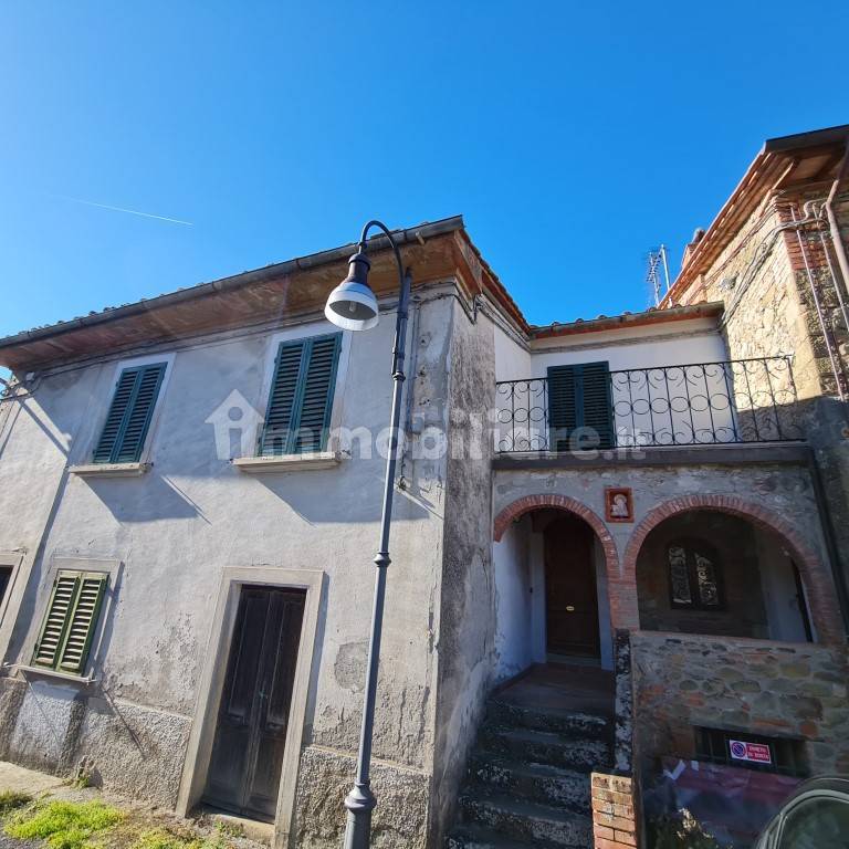 Quadrilocale via Nusenna, Frazioni Collinari, Montevarchi