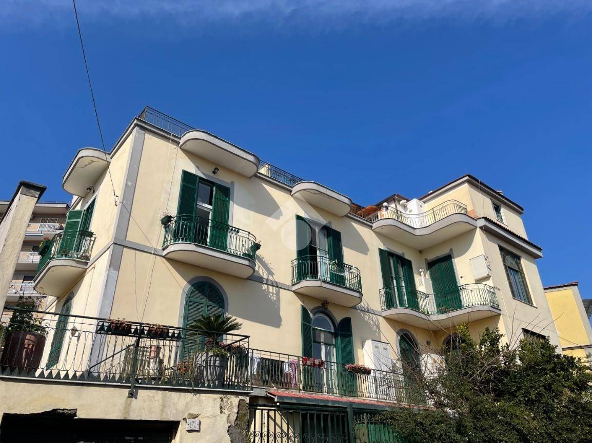 Trilocale via Ponti Rossi 170, Ponti Rossi, Napoli