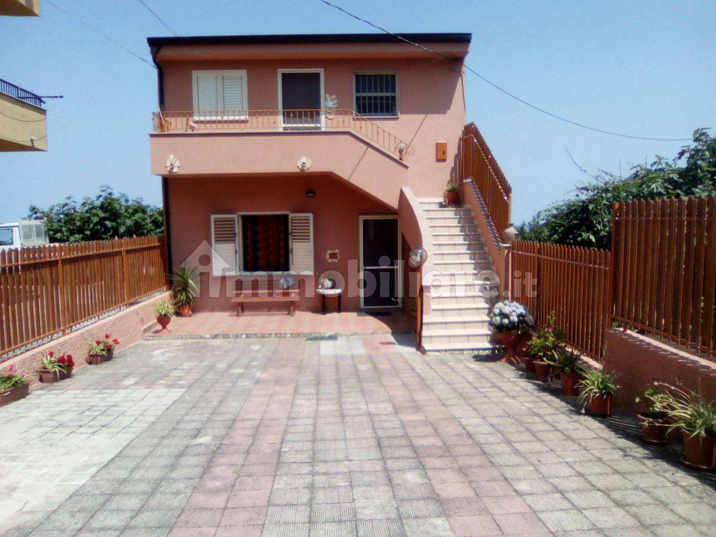 Appartamento via Vincenzo Carbone 66, Ceramida Pellegrina, Bagnara Calabra