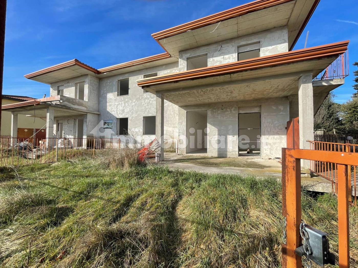 Quadrilocale via Enrico Fermi 14, Castiglione del Lago