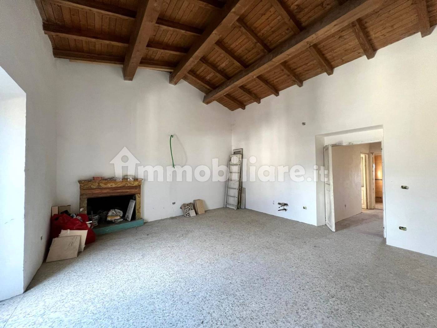 Bilocale via Carnello 373, Centro, Isola del Liri