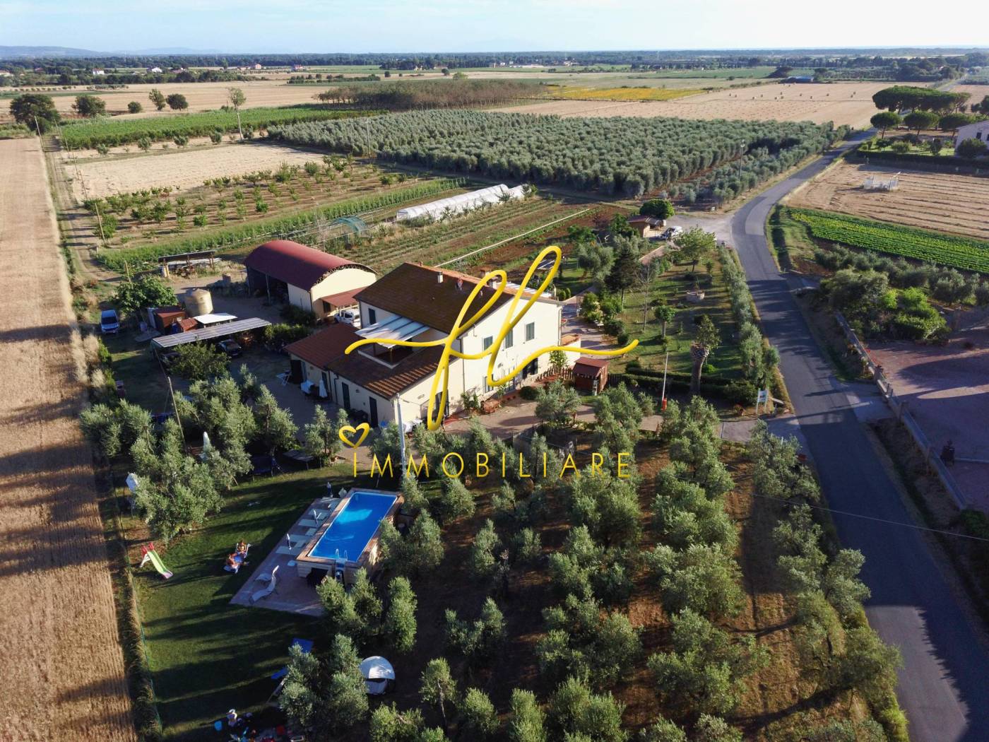 Locale commerciale in Vendita