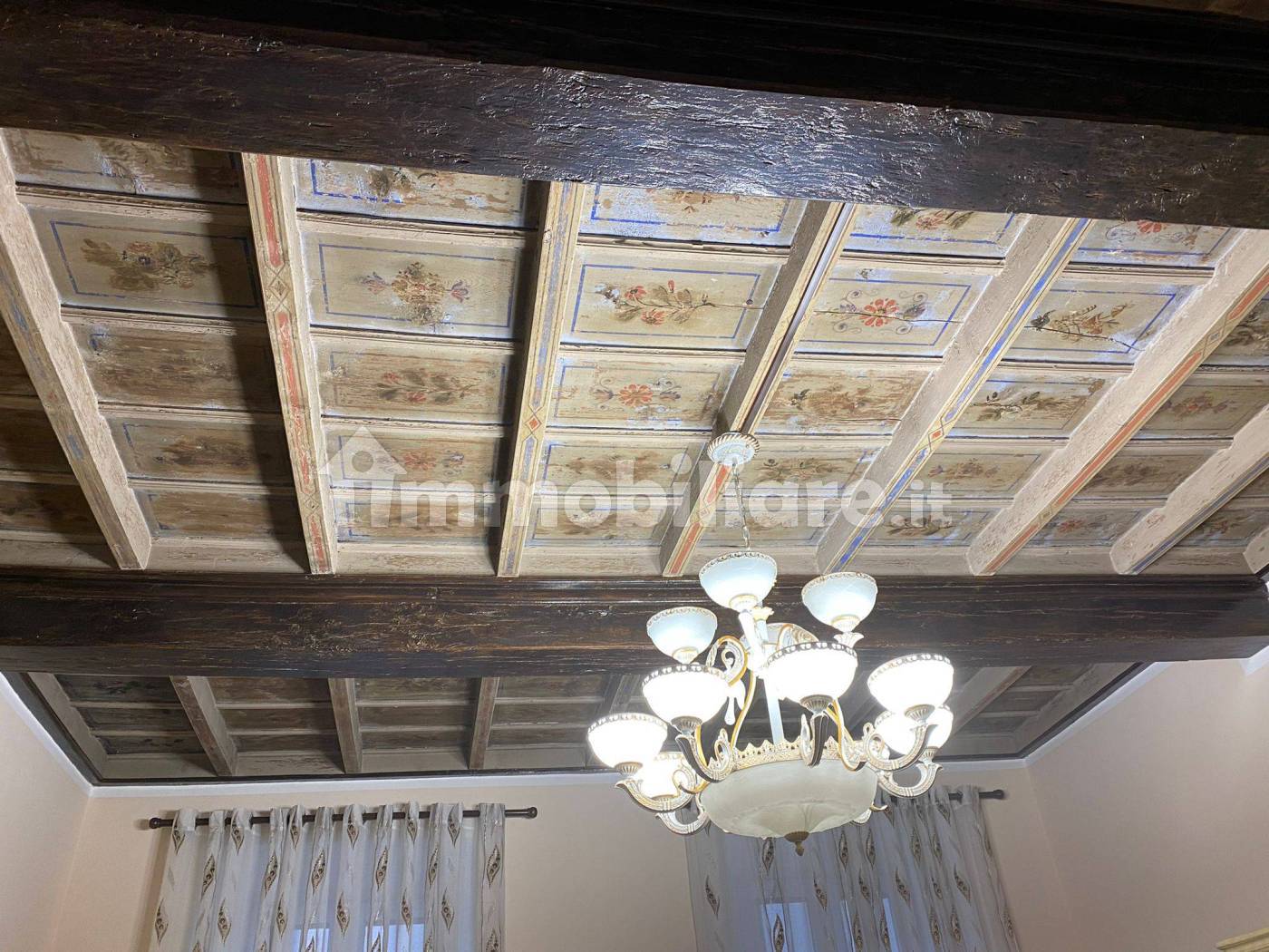 Trilocale via Vittorio Emanuele II 37, Centro, Borgo Ticino