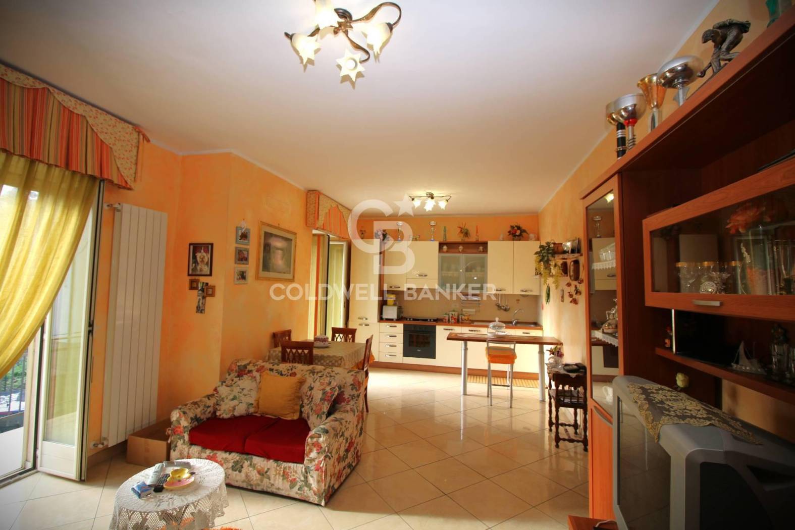 Trilocale via Marconi 22, Centro, Cellere