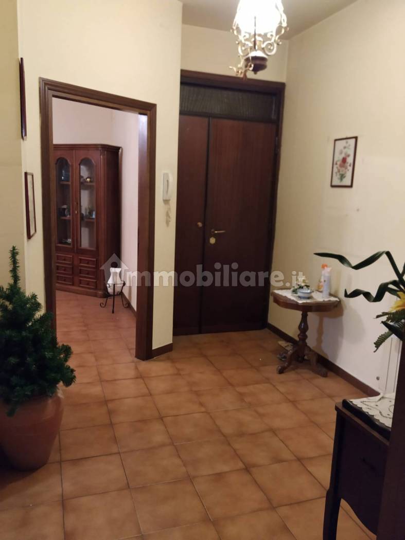 Appartamento da ristrutturare, primo piano, Centro, Sansepolcro