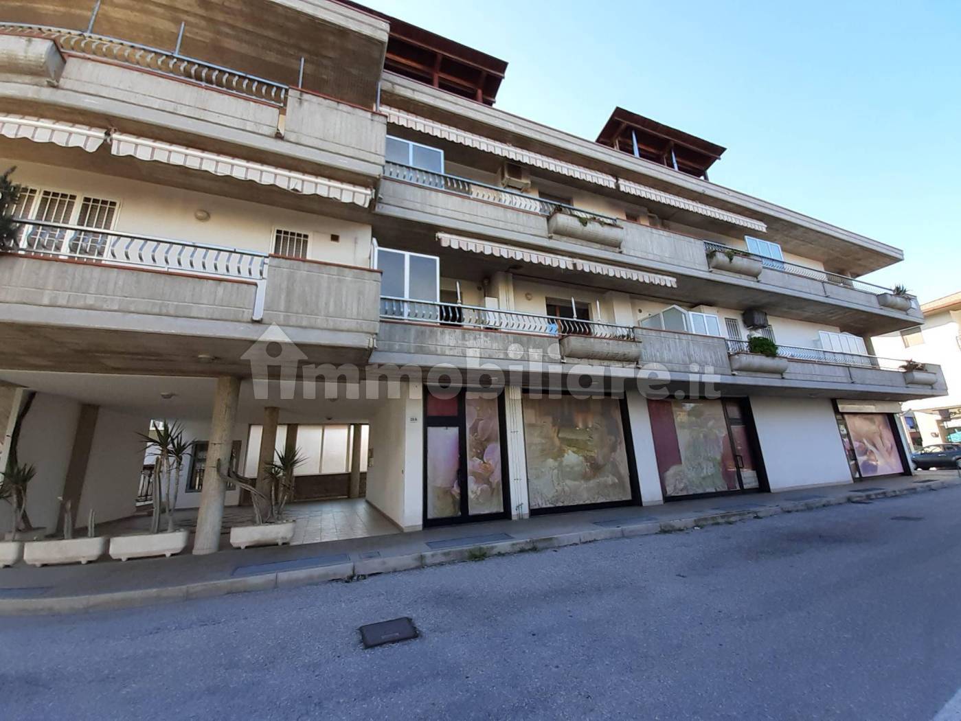 Trilocale via Fabio Filzi 28A, Villa Rosa, Martinsicuro