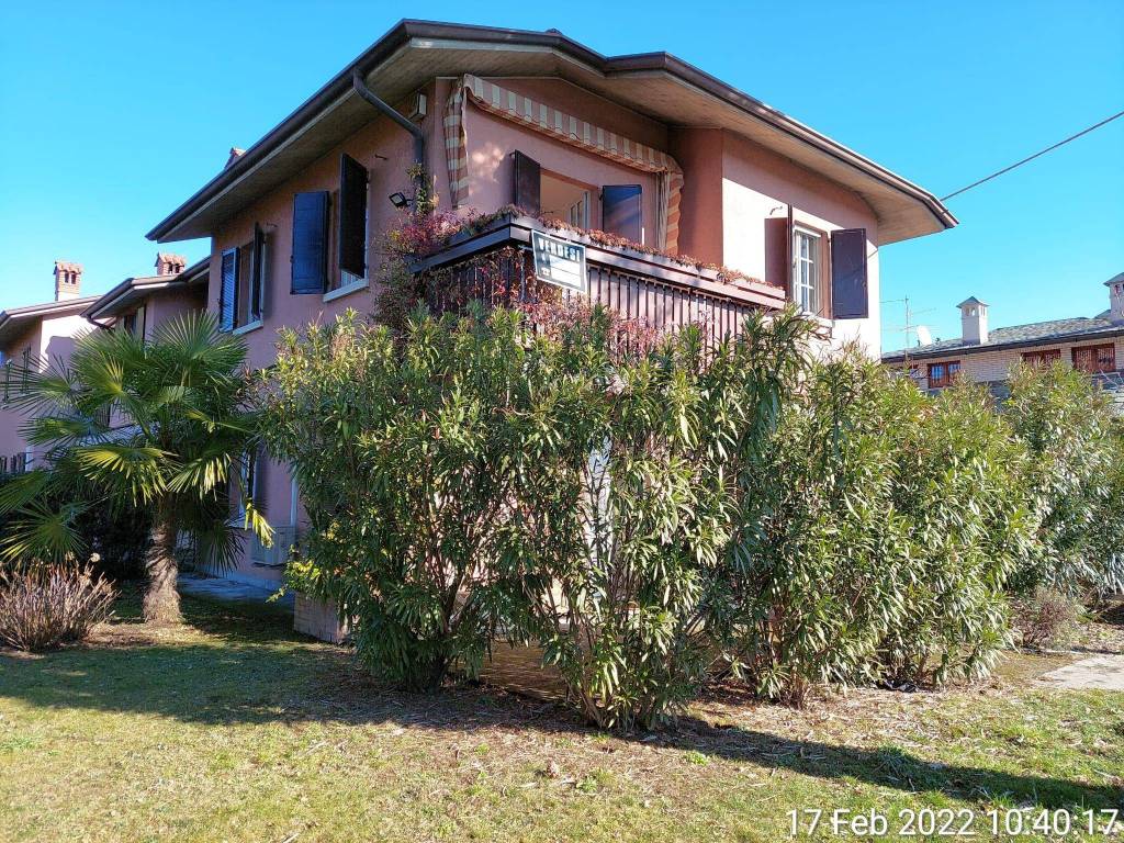 Vendita Villa a schiera in via Nicolò Rezzara 20 Ponte San Pietro ...
