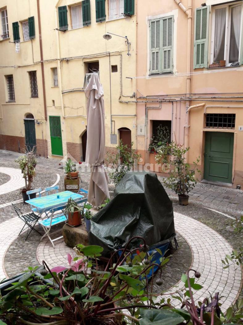 Bilocale via Dritta, Centro Storico, Sant'Ampelio, Bordighera