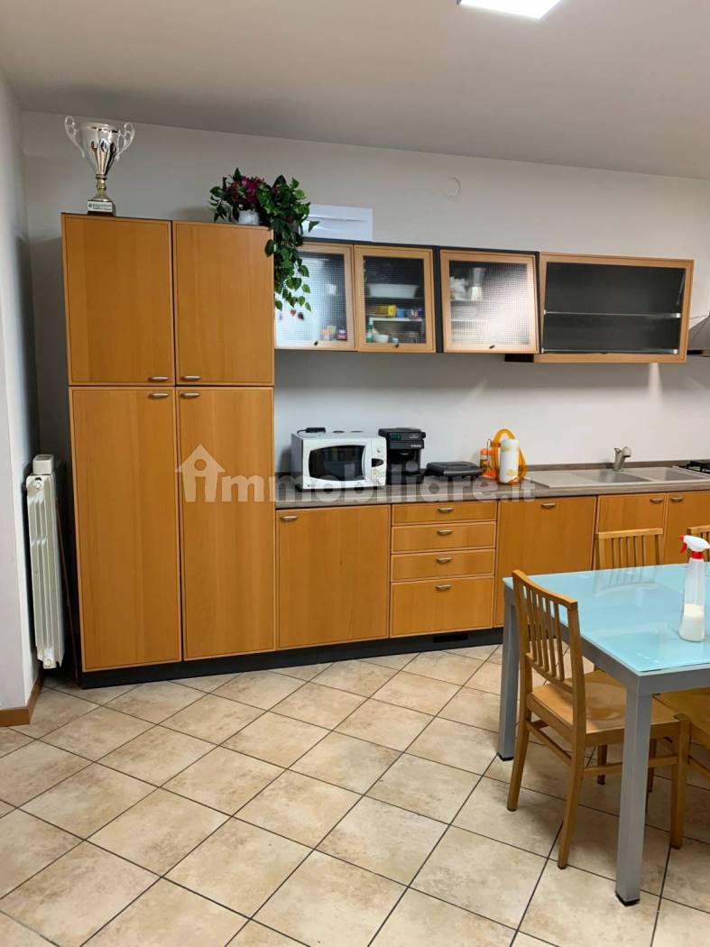 Trilocale via Antonio Gramsci 9, Centro, Zelo Buon Persico