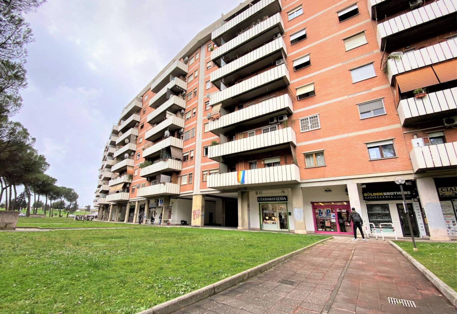 Monolocale via Pietro Marchisio, Cinecittà, Roma