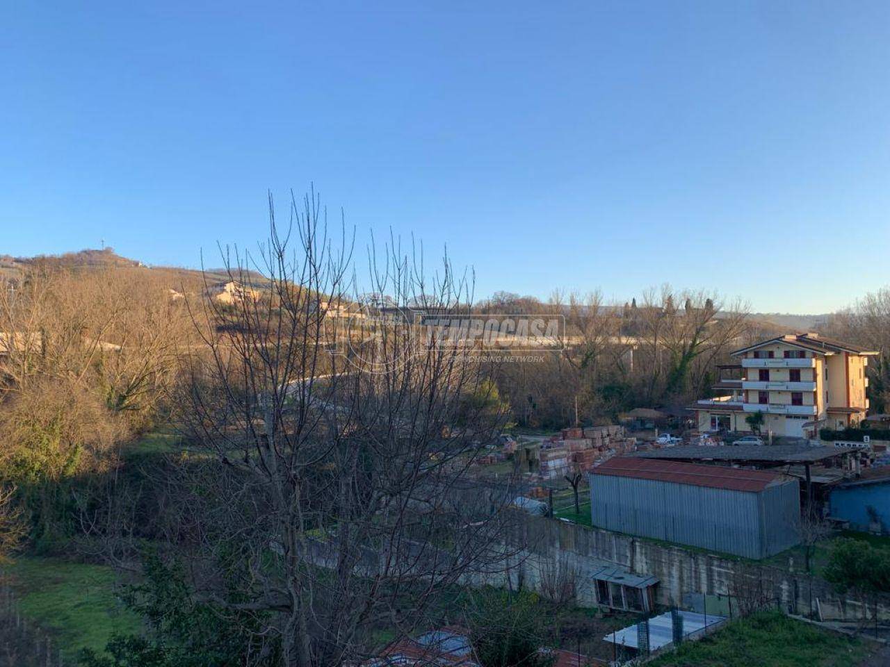 Quadrilocale via Mirabilii 28, Campli