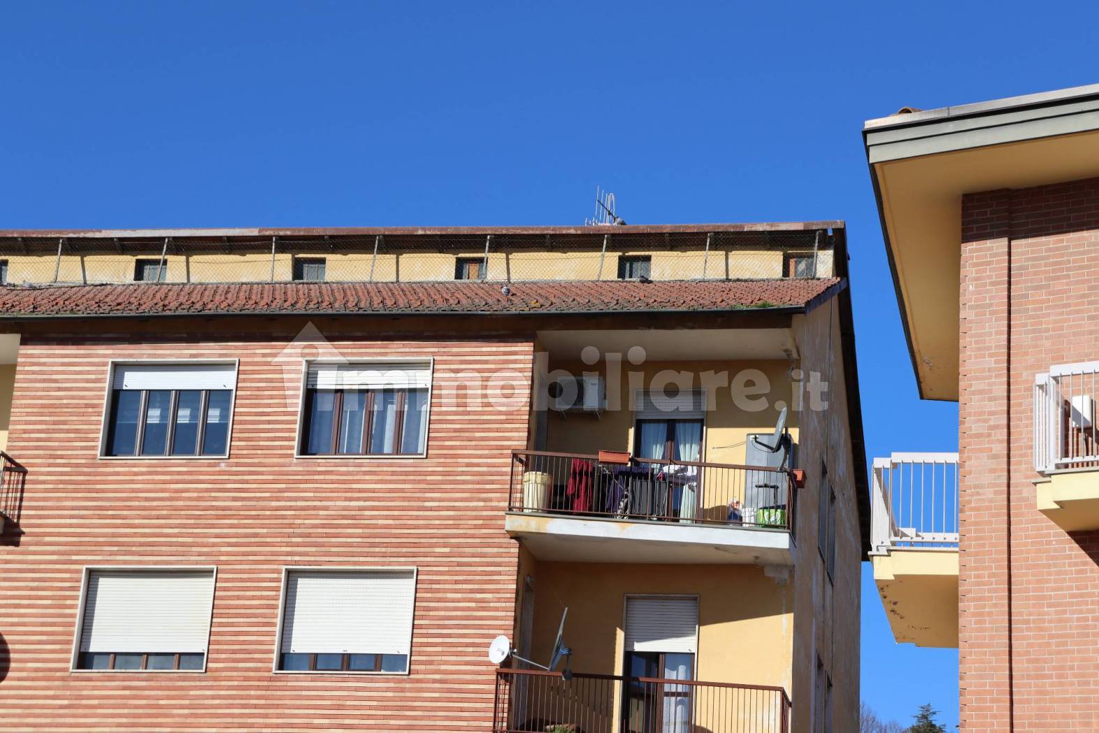 Bilocale corso Romano Scagliola, Neive Borgonovo, Neive