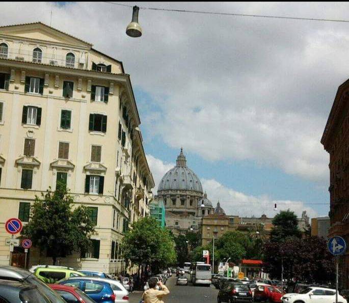 Vendita Appartamento Roma. Trilocale in via Nicolò III. Ottimo stato ...