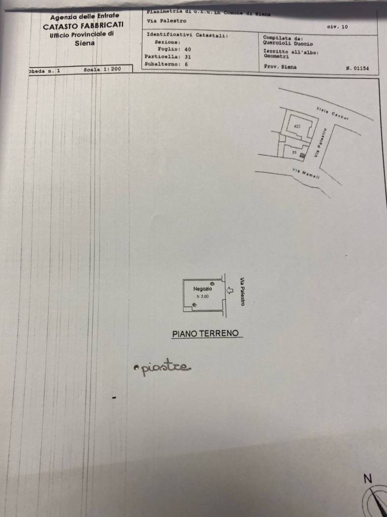 Locale commerciale in Vendita