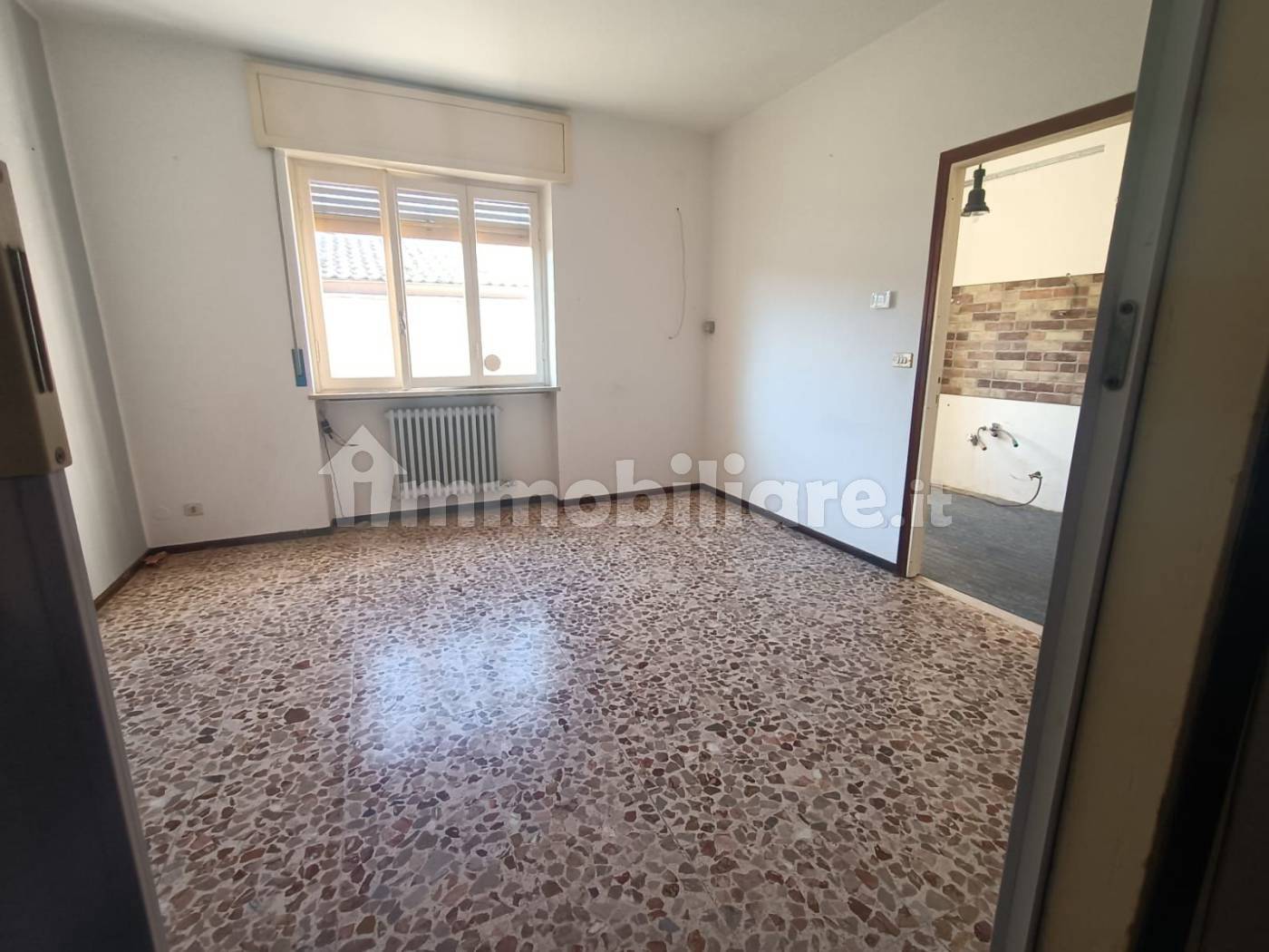 Trilocale piazza Luigi Campegi, Centro, Tromello