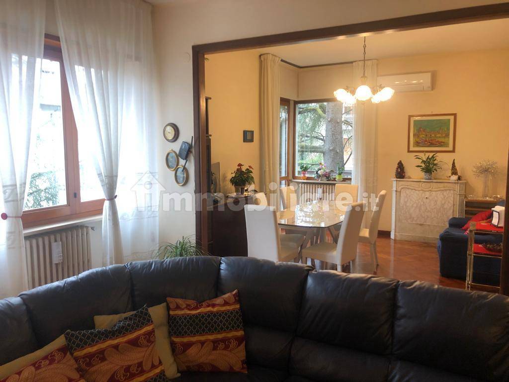 Appartamento via Goffredo Mameli, Centro, Fabriano