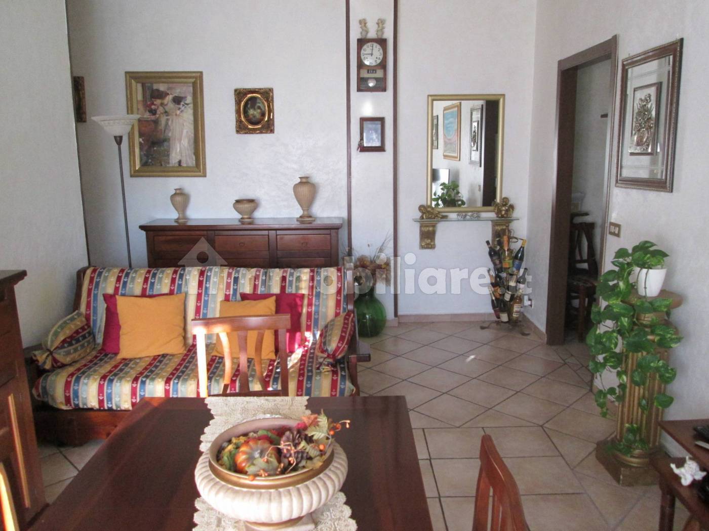 Bilocale viale dei Mille 50, Vallere, Castellana, Vigevano