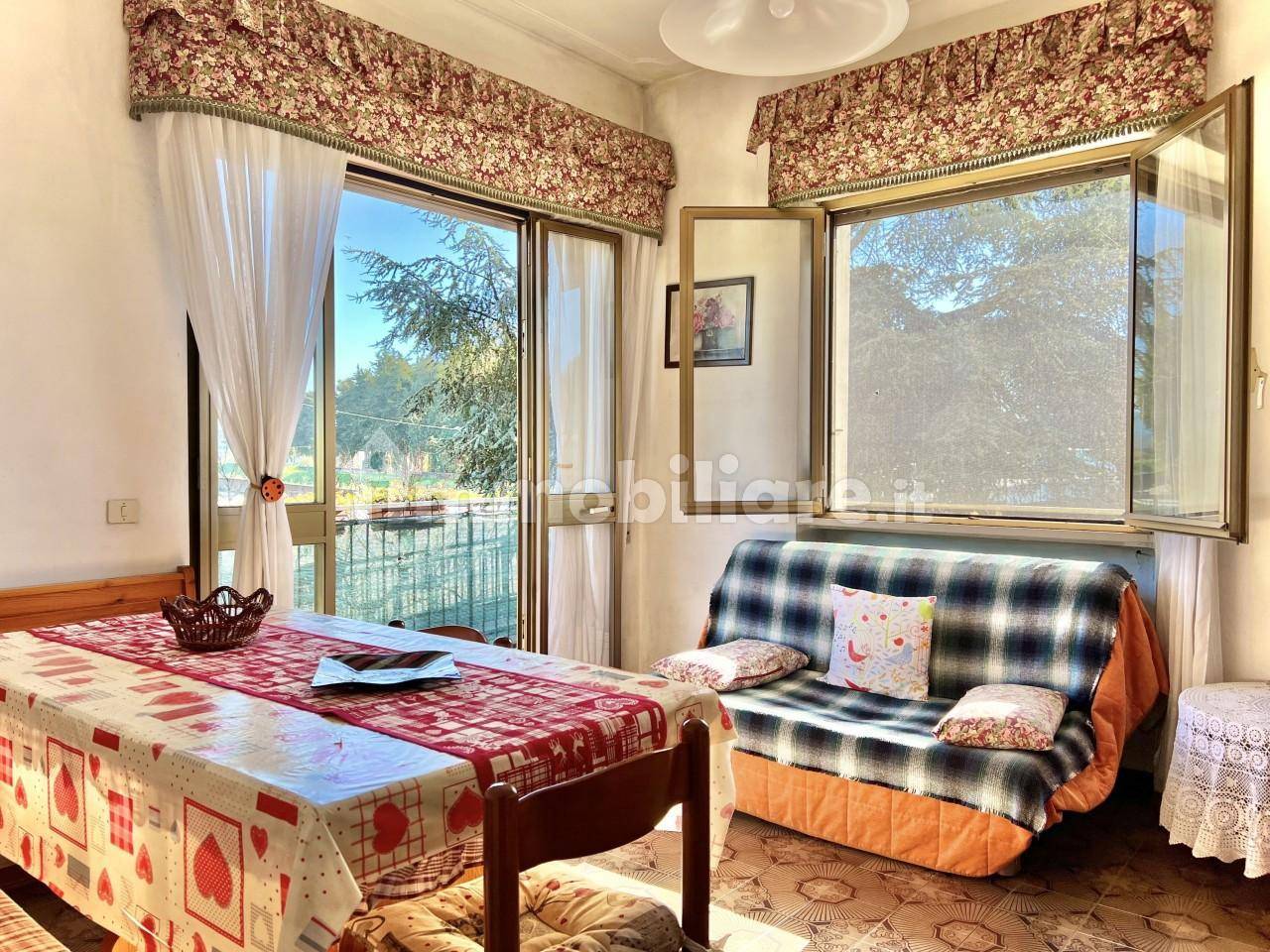 Quadrilocale via papa giovanni paolo, Lido di Camaiore, Camaiore