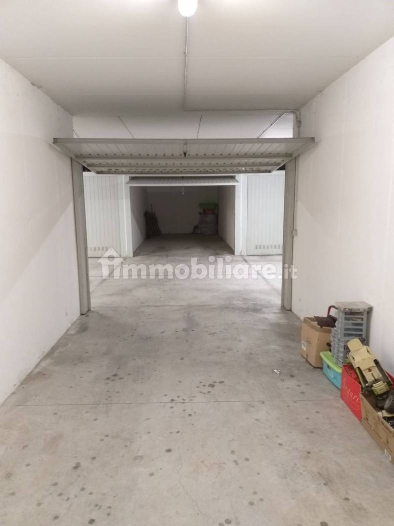 Garage - Box in Vendita