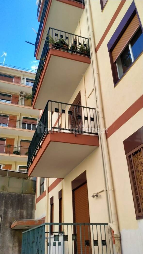 Trilocale via Trebbia, Principe Umberto, Messina