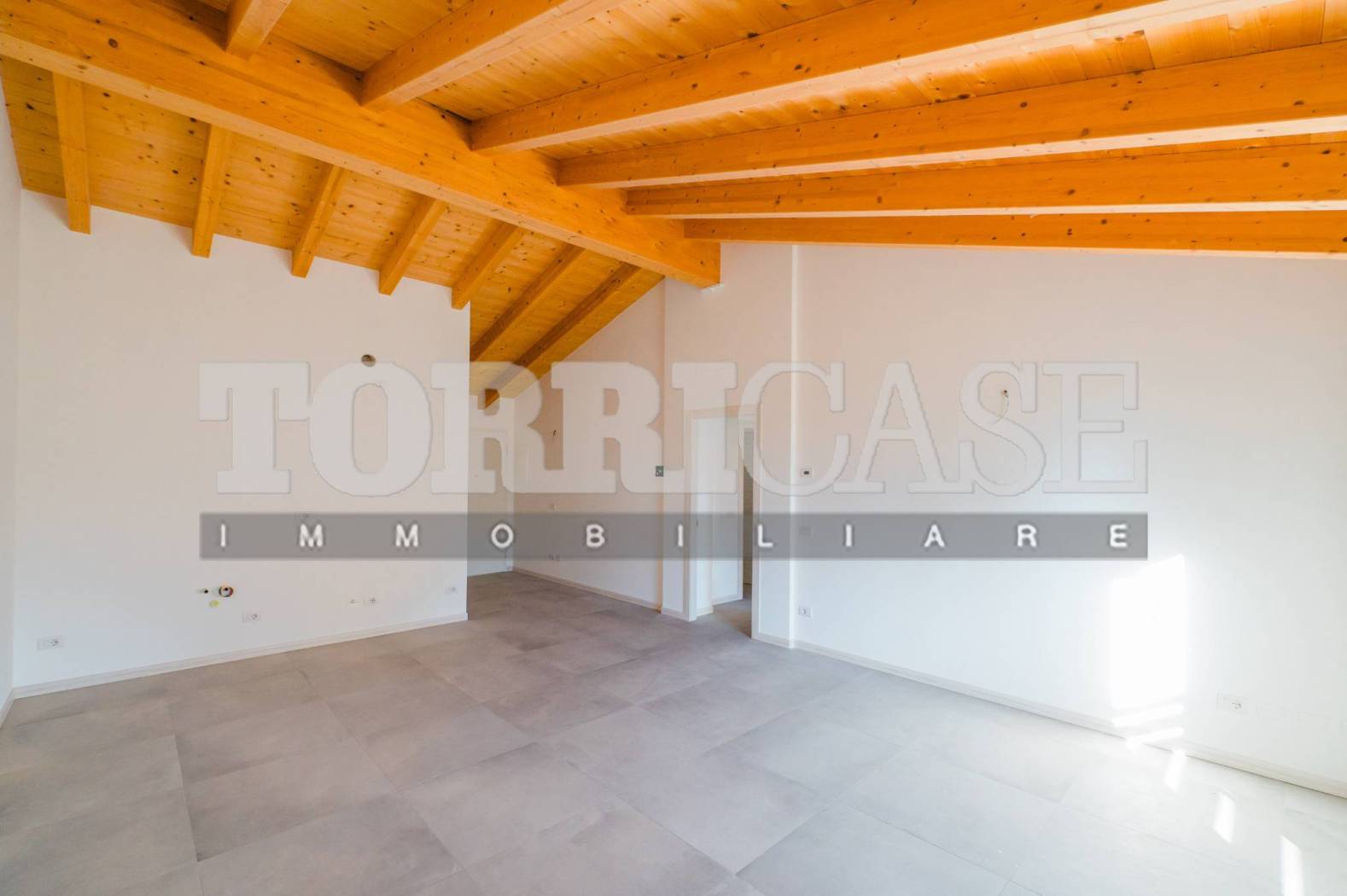 Trilocale piazzale dei Caduti 1, Seriate