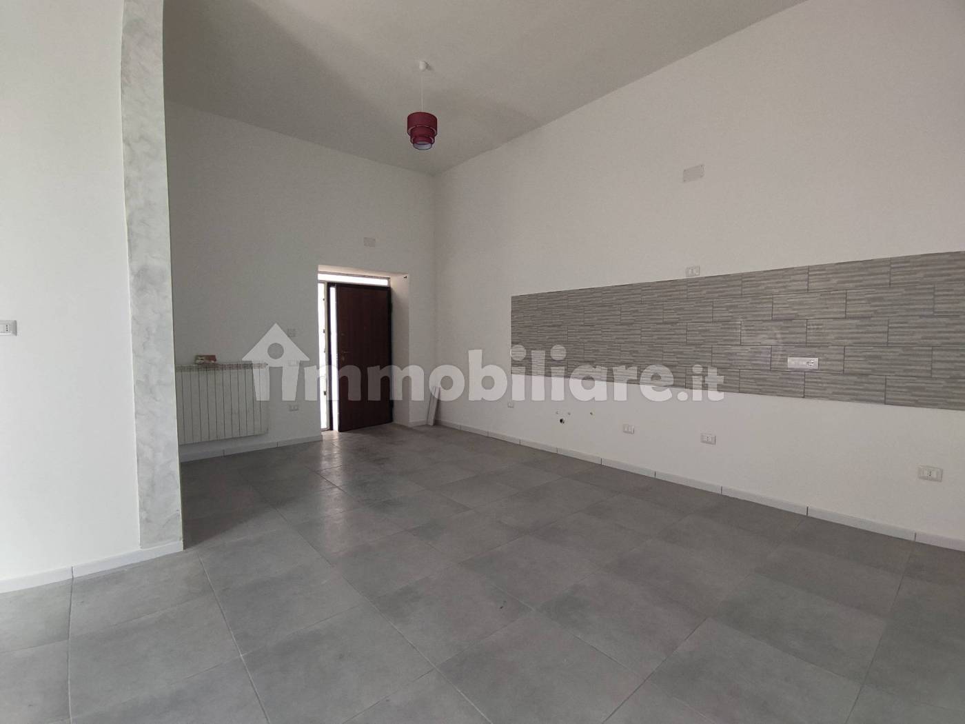 Trilocale via 25 Aprile, Casagiove