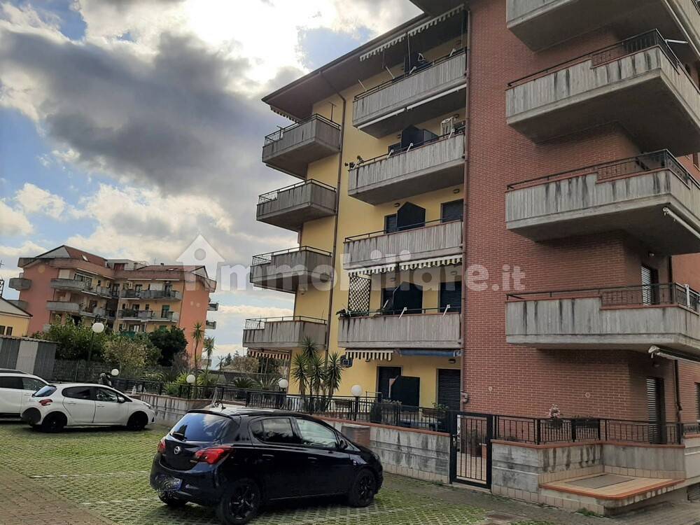 Quadrilocale via Irno 54, Pontecagnano Faiano