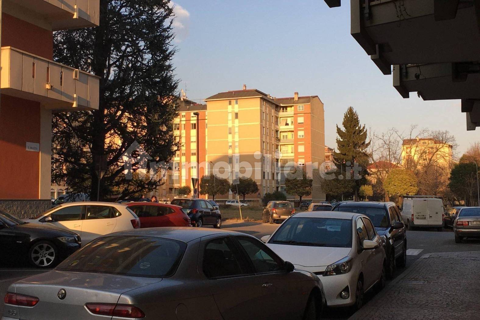 Quadrilocale via Sergio Falletti, Centro Città, Biella