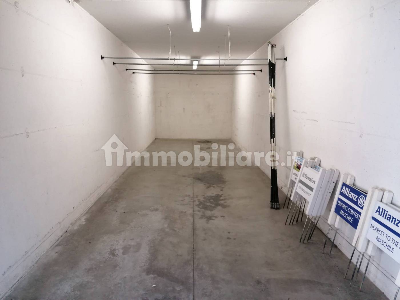 Garage - Box in Vendita