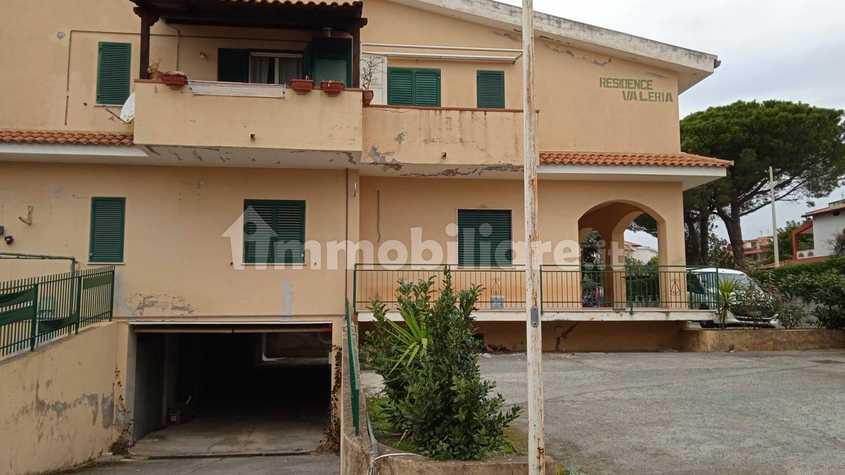 Garage - Box in Vendita