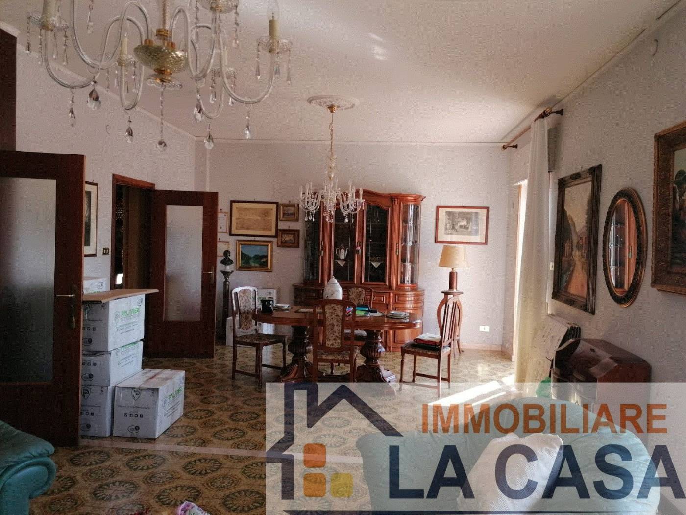 Quadrilocale viale Olimpico, Aversa