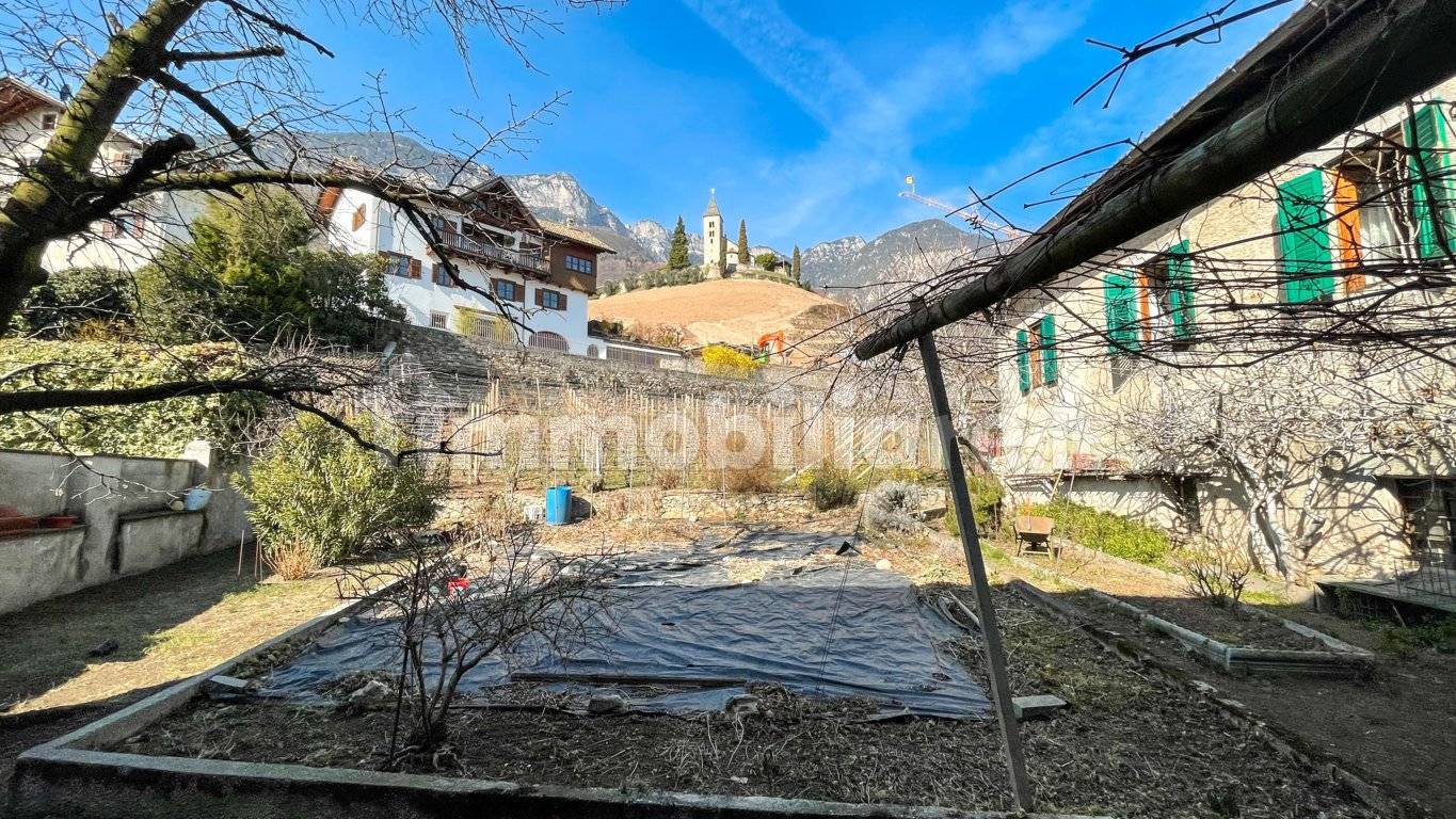 Appartamento via Hans Feur 45, Termeno, Termeno sulla Strada del Vino