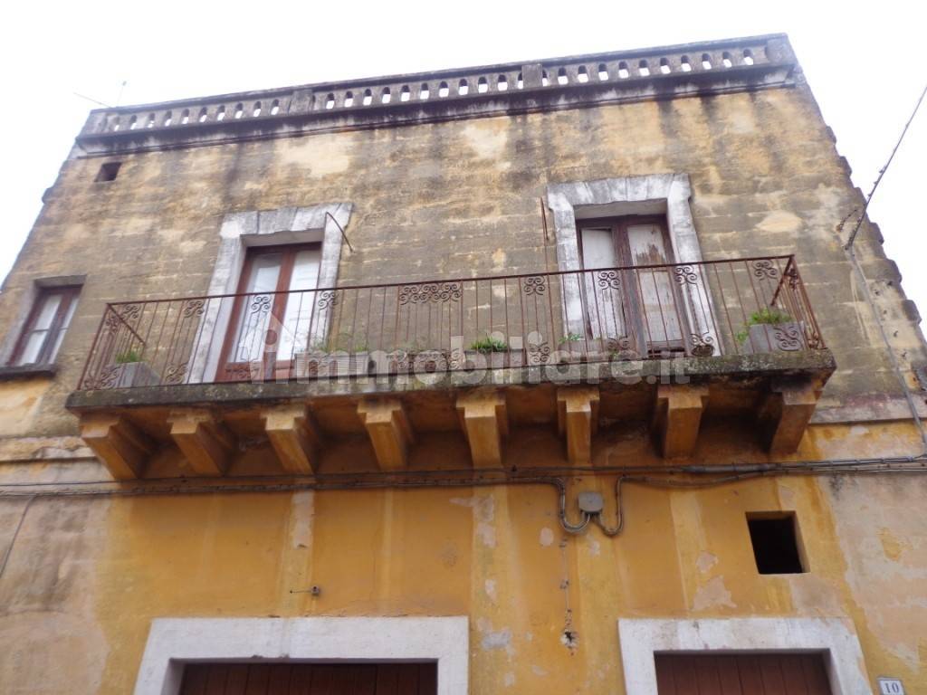 Appartamento via Galileo Galilei, Sava