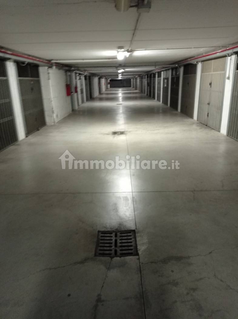 Garage - Box in Vendita