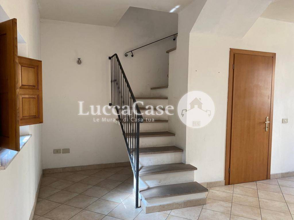 Ufficio - Studio via della Formica, Lucca, Rif. 93867468 - Immobiliare.it