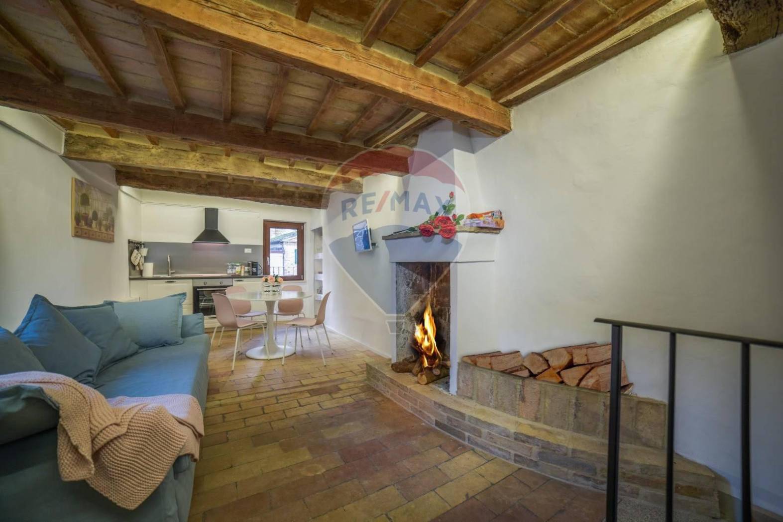 Trilocale via padre carlo pasquini agostiniano 24, Barbara