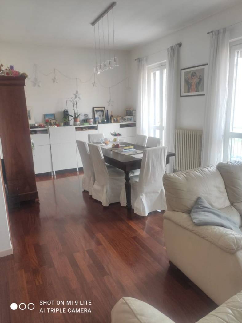 Quadrilocale ottimo stato, secondo piano, Borgo Alto, Pavia