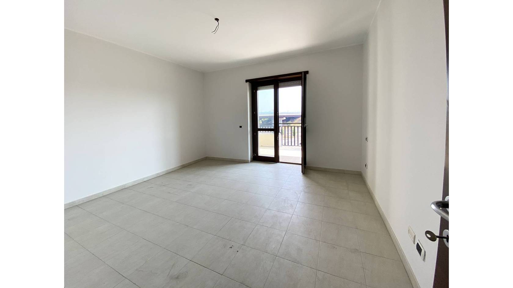 Trilocale via Luigi Crocco 8, Ponte di Nona, Roma