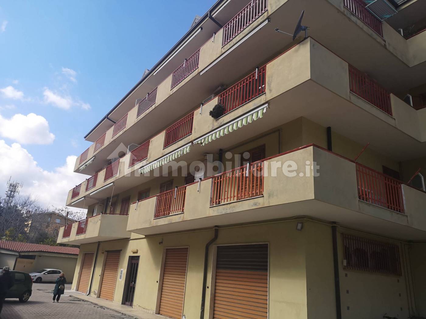 Quadrilocale viale Senatore Parodi 57, Vibo Marina, Vibo Valentia