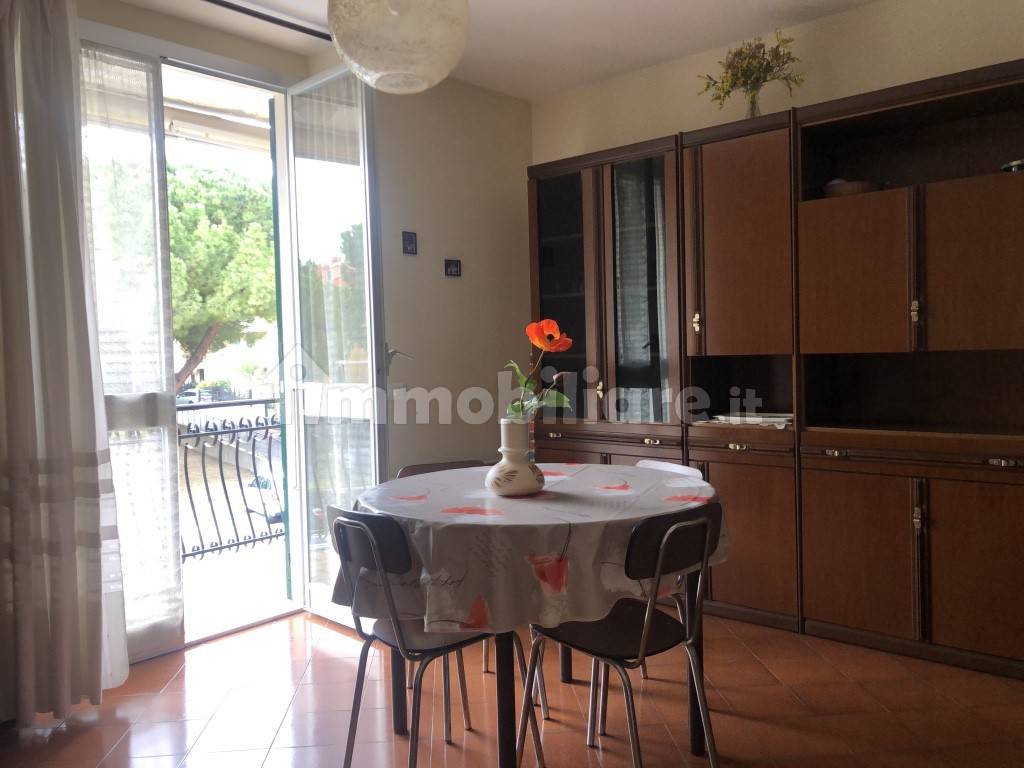 Bilocale piazza Martiri della Libertà, Cervo