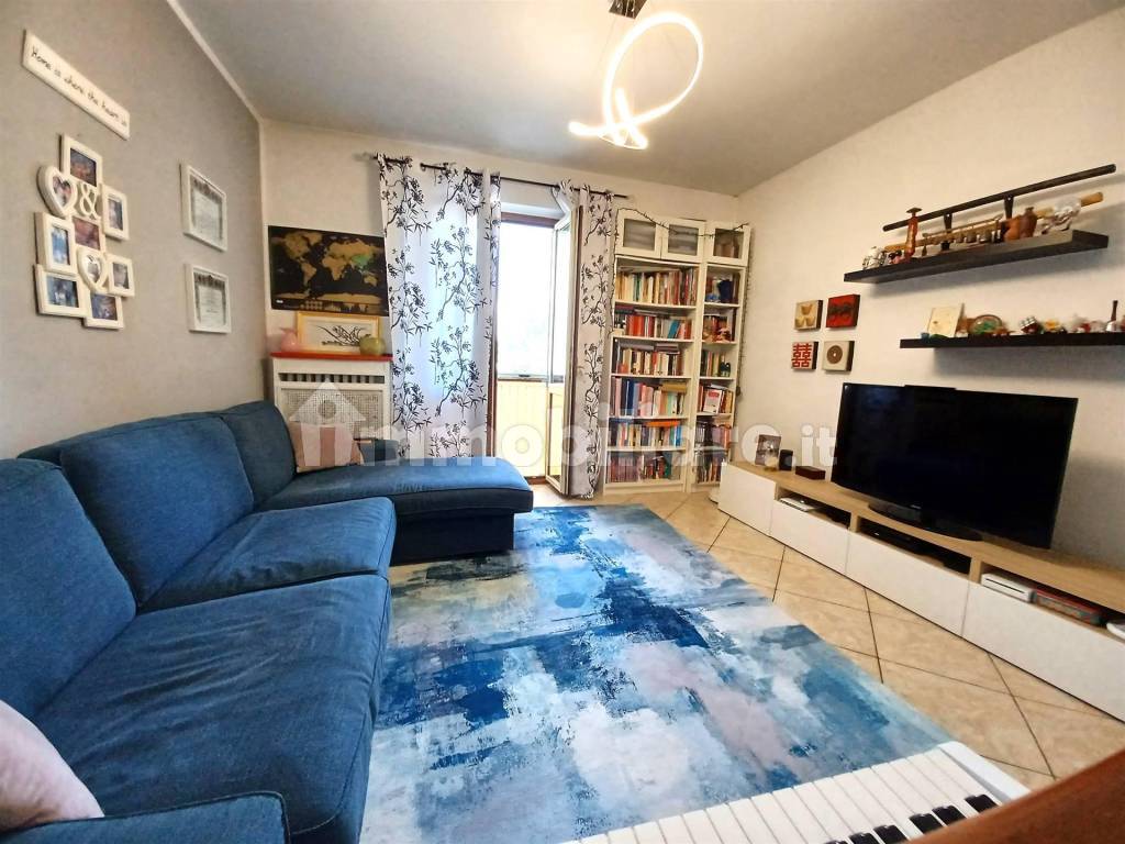 Vendita Appartamento Villastellone. Quadrilocale, Ottimo stato, piano ...