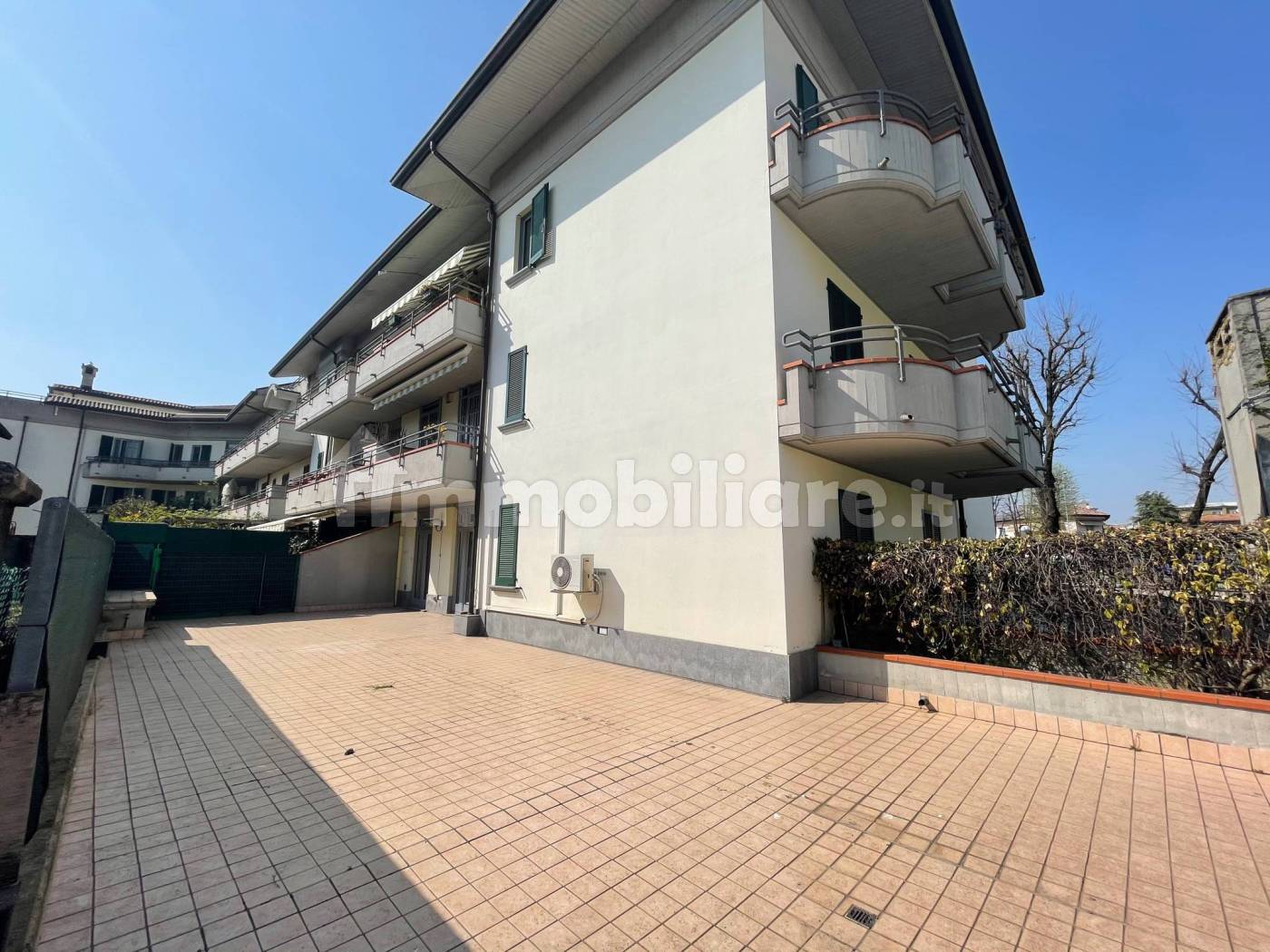 Bilocale via Ernesto Baslini 11, Treviglio