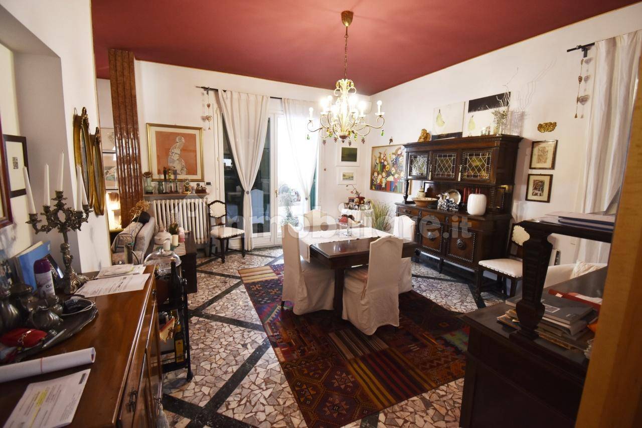 Appartamento via Trieste 18, Centro, Chiampo