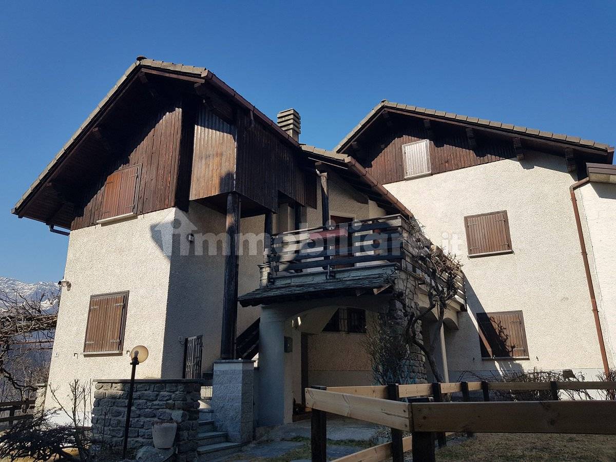 Quadrilocale via Santa Elisabetta 13, Santa Elisabetta, Caspoggio