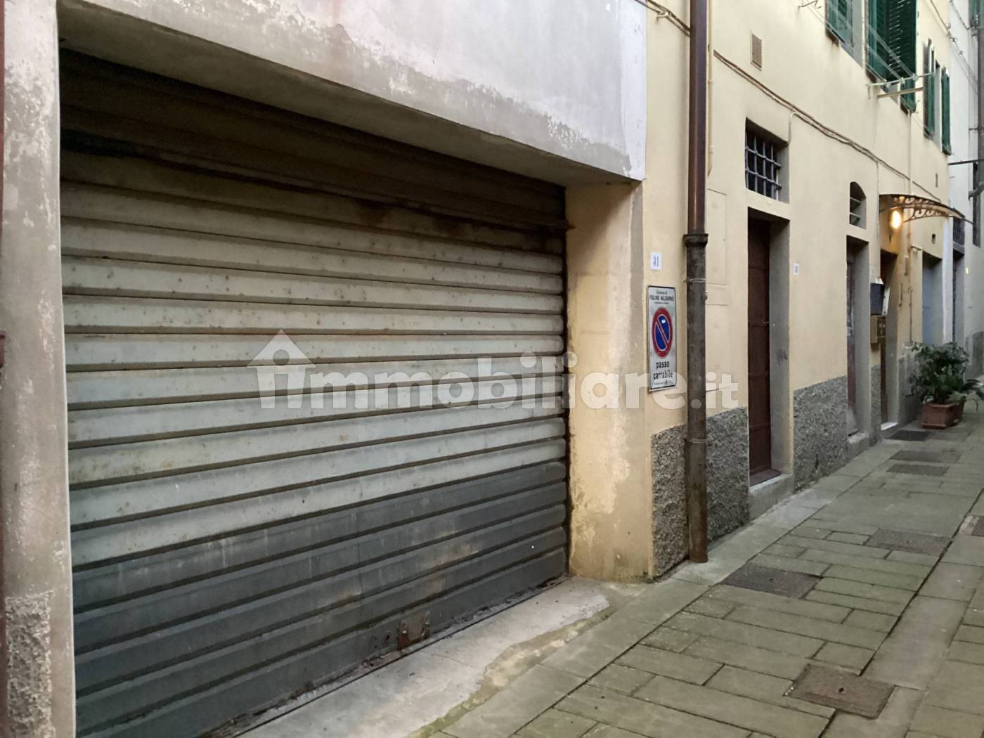 Garage - Box in Vendita