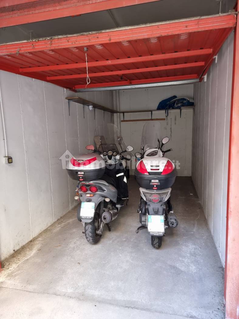 Garage - Box in Vendita